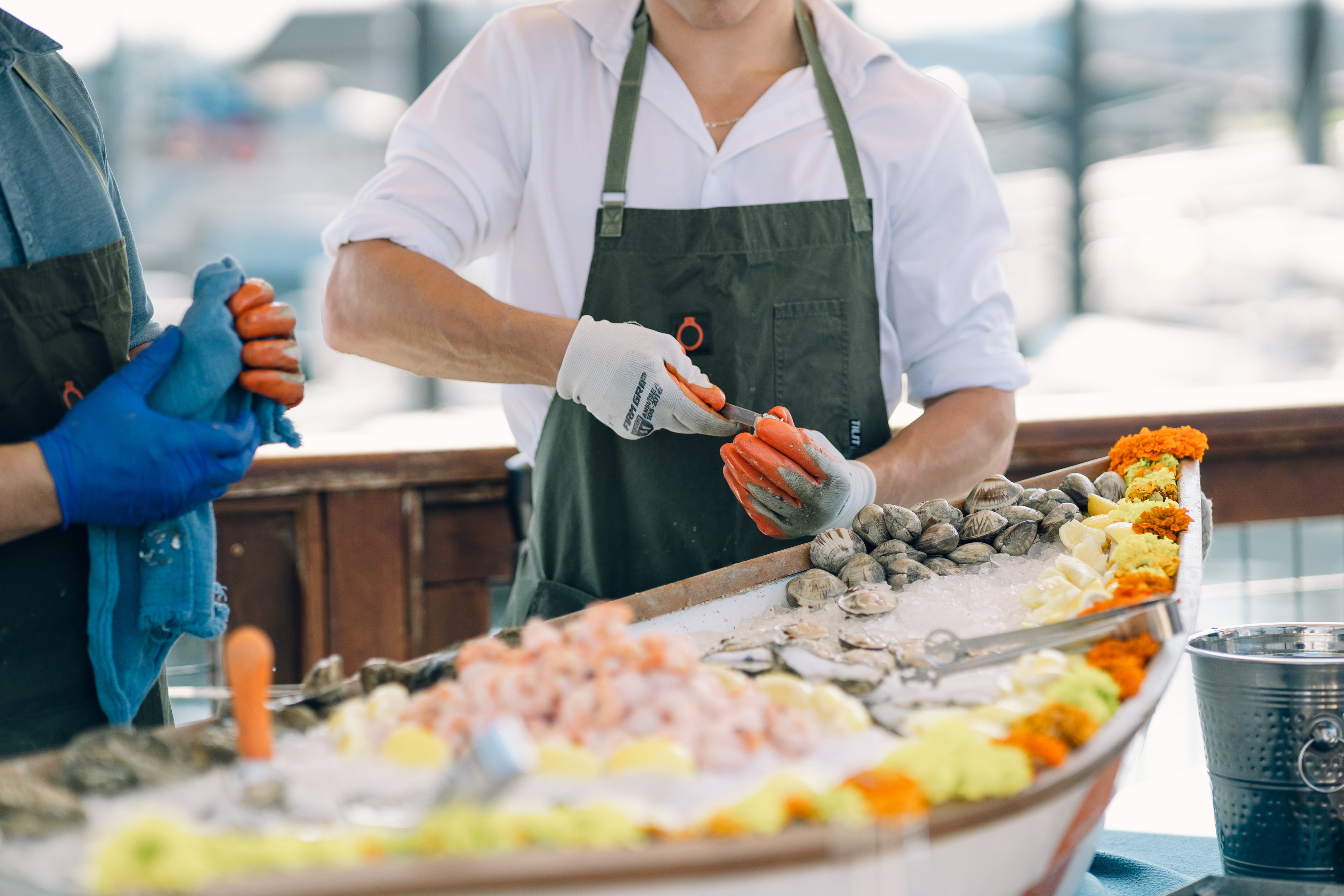 Catered Raw Bars - Island Creek Oysters | Buy Oysters Online | Buy ...